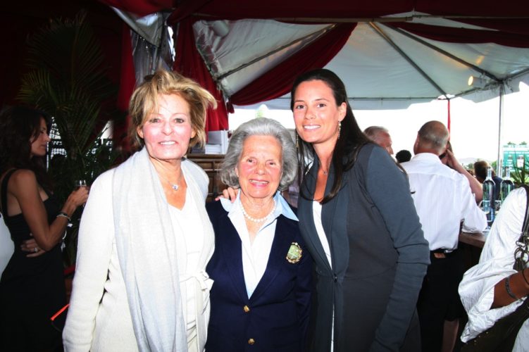 281JOan-Goodman-mother-Ann-and-daughter-marley - Altima Palm Beach