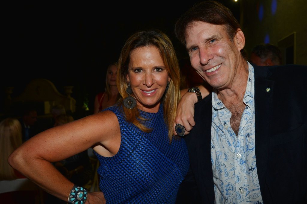 Lori Stoll Holiday Tribute to American Cancer Society - Altima Palm Beach