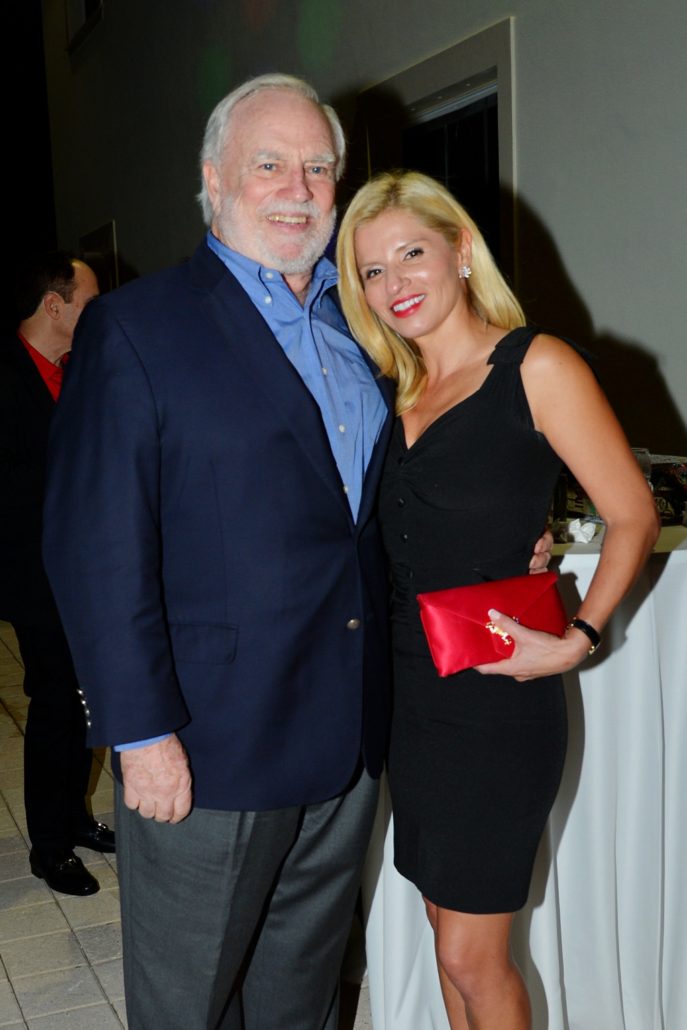 Lori Stoll Holiday Tribute to American Cancer Society - Altima Palm Beach