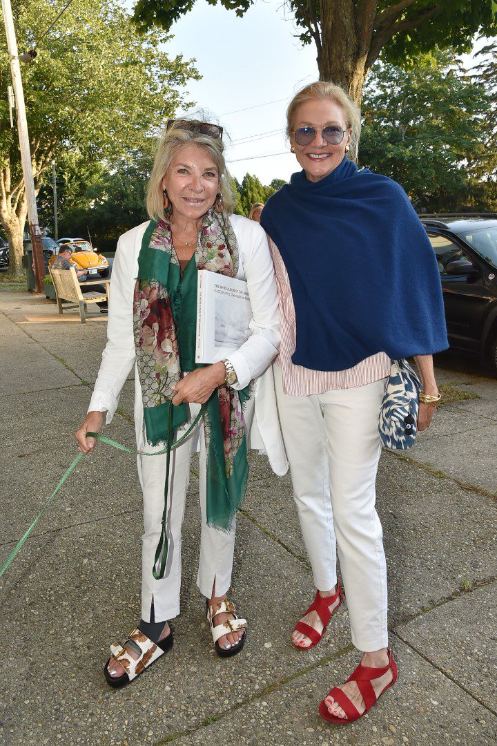 SOUTHAMPTON, NY - JULY 31: Monique Merrill and Leslie Stevens attend ...